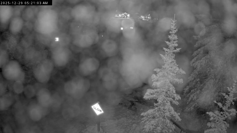 Upper Hot SpringsLower Lot - Live Traffic Cameras in Canada