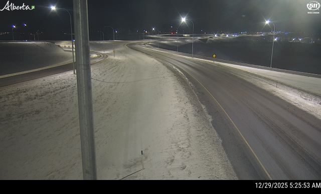 Streetoney Trail and Macleod Trail - Live Traffic Cameras in Canada