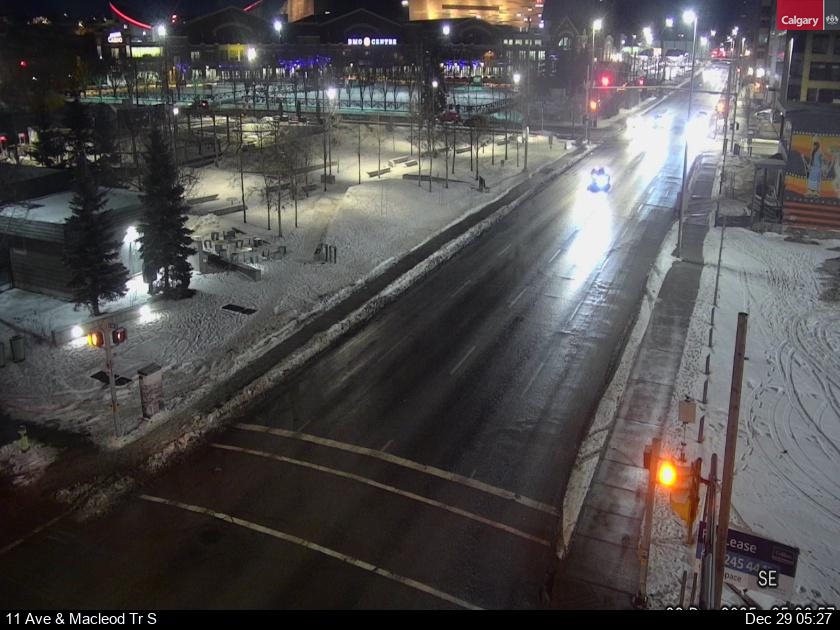 11 Avenue / Macleod Trail S Traffic Cam